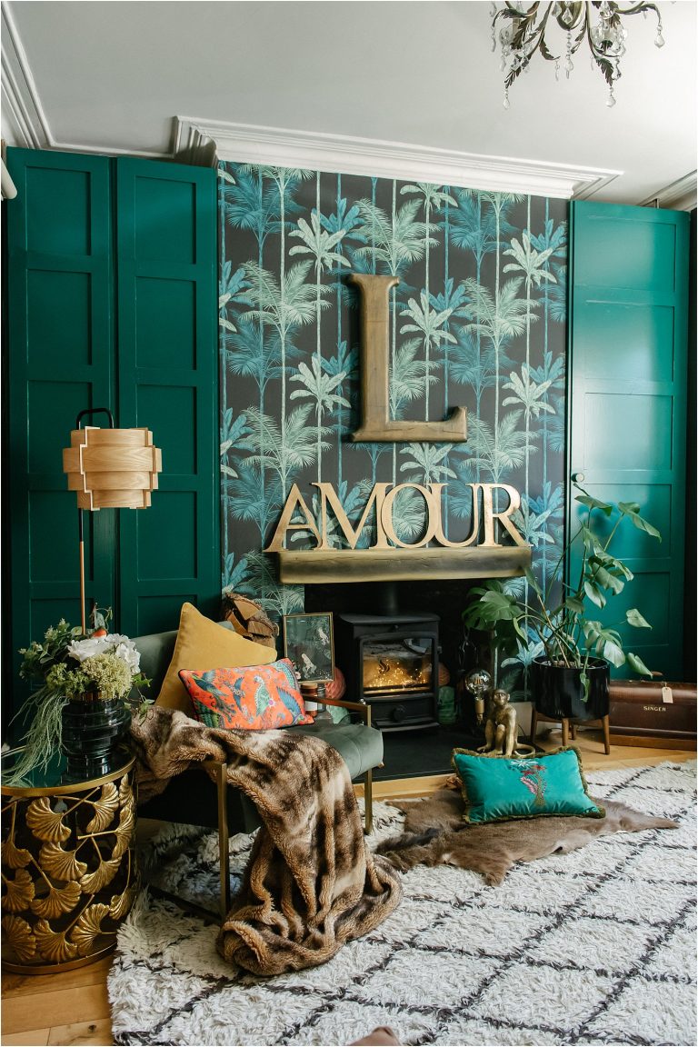 3 Reasons why you should try wallpaper | Interior design | Lily Sawyer ...